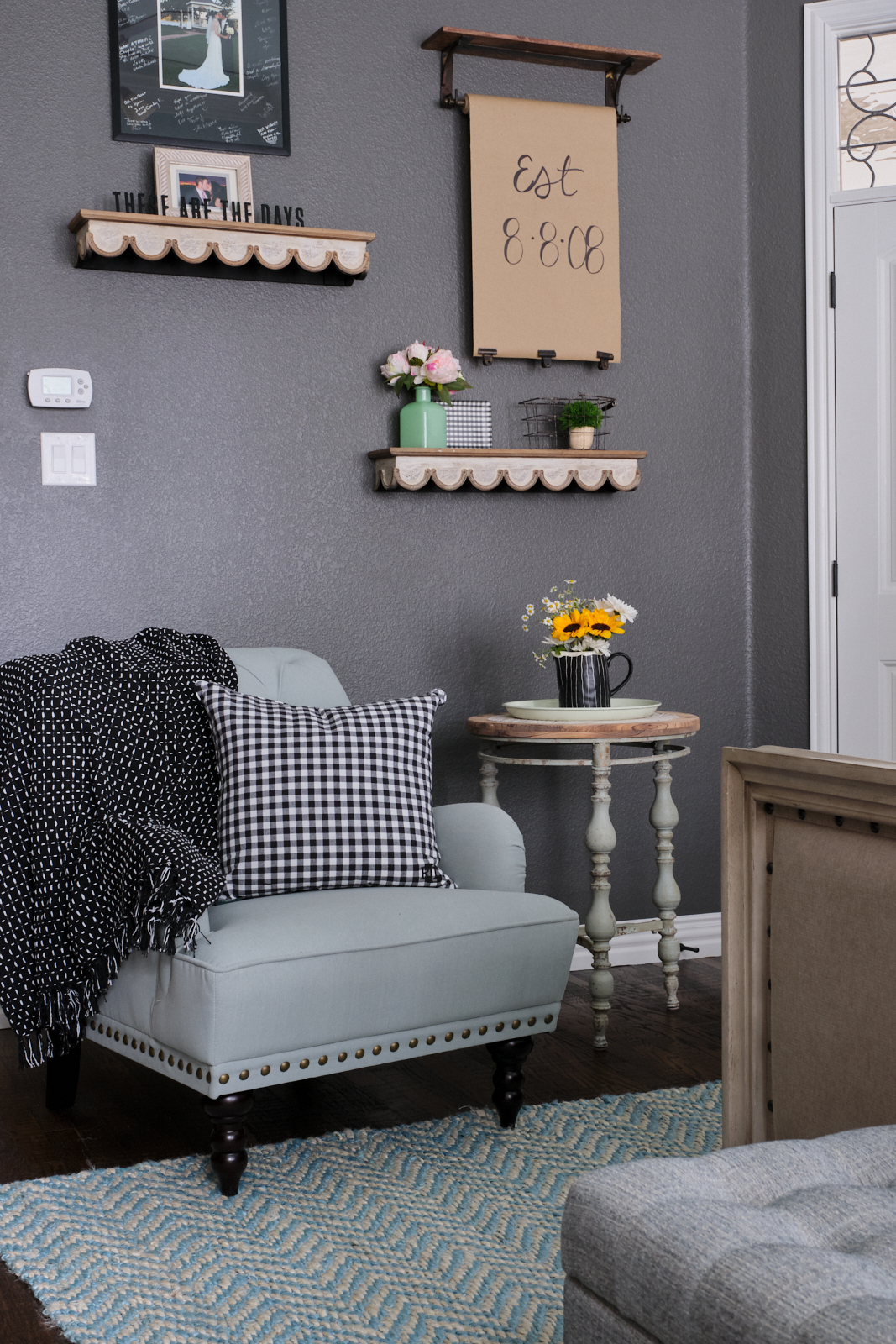 Rental Decorating Hacks for an Amazing Space | Courtney Warren Home